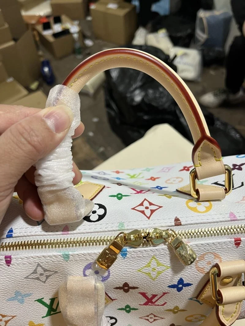 Top mirror Louis Vuitton Speedy Bags