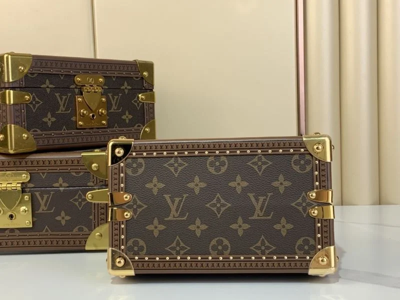 Exact replica Louis Vuitton Speedy Bags