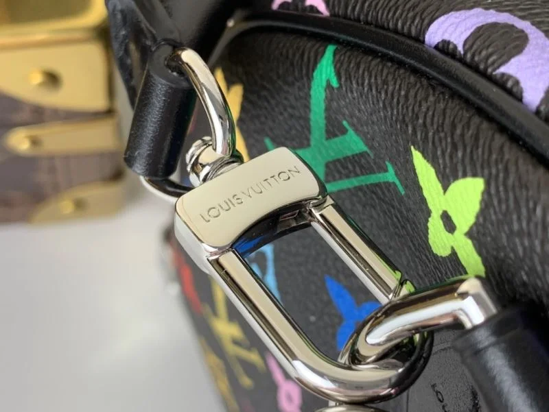 Brand-authenticated Louis Vuitton Speedy Bags