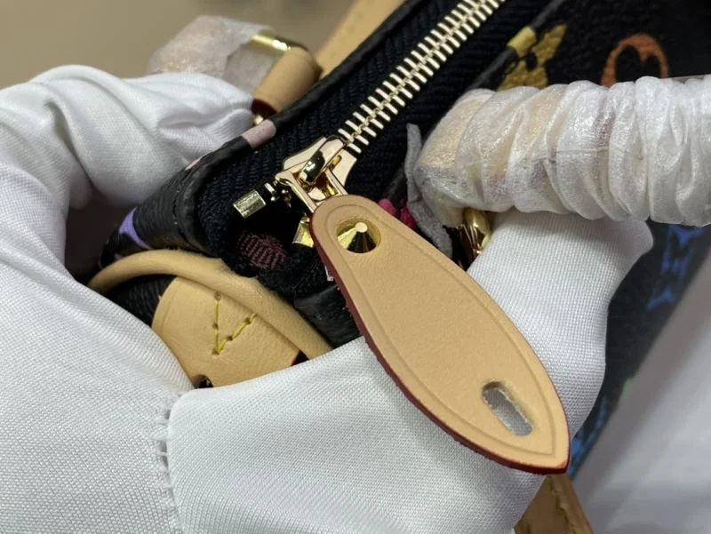 Cut-rate Louis Vuitton Speedy Bags