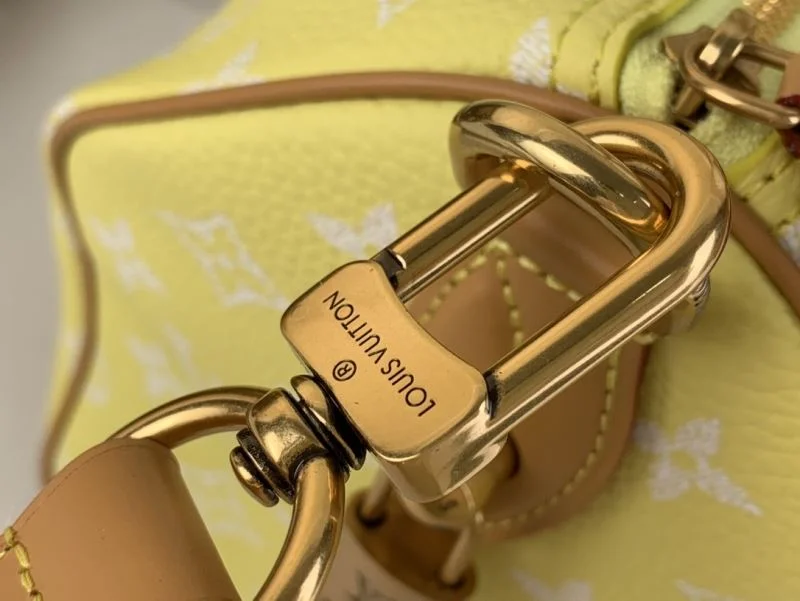 Indistinguishable Louis Vuitton Speedy Bags
