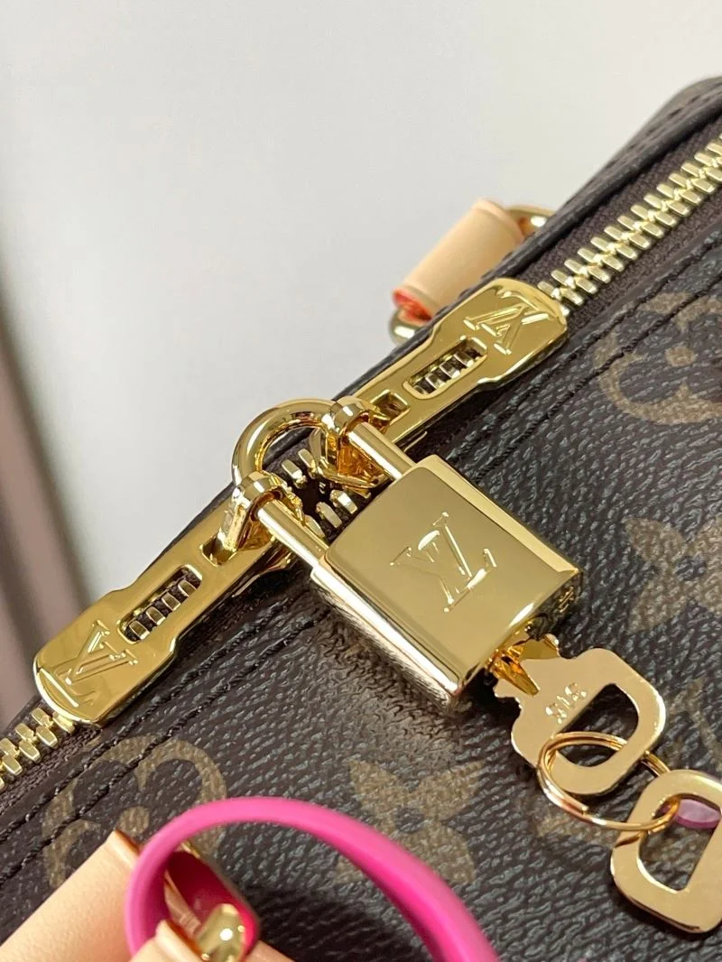 Brand-authenticated Louis Vuitton Speedy Bags