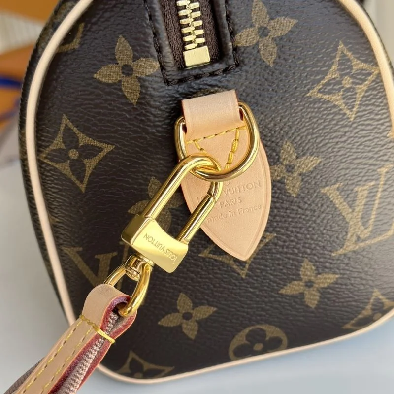Brand-authenticated Louis Vuitton Speedy Bags