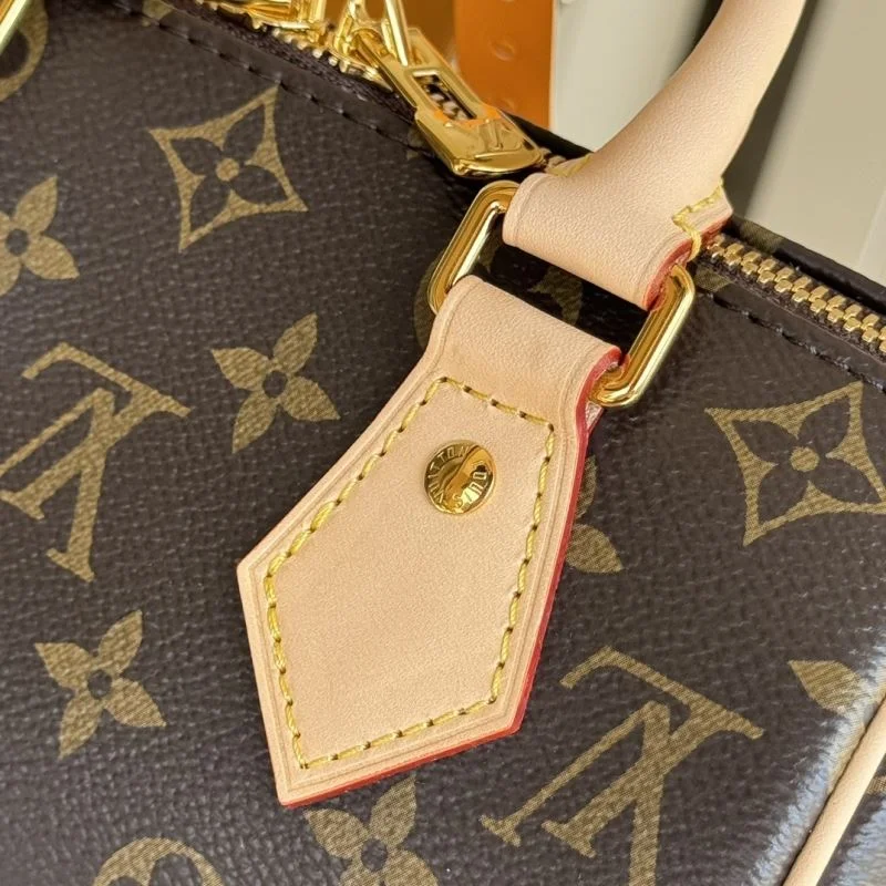 Exact replica Louis Vuitton Speedy Bags