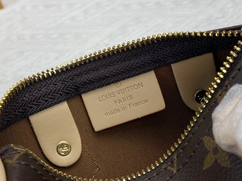 Exact replica Louis Vuitton Speedy Bags