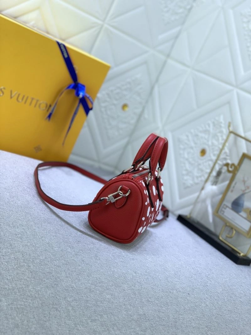 Indistinguishable Louis Vuitton Speedy Bags