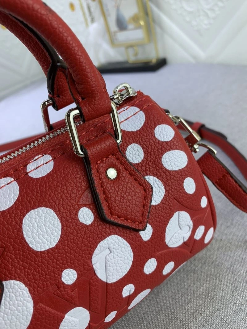 Indistinguishable Louis Vuitton Speedy Bags