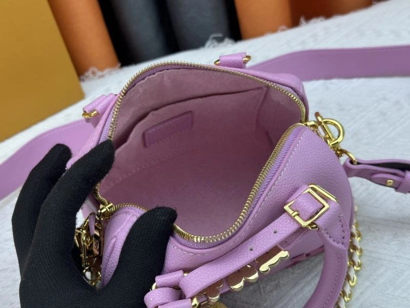Cut-rate Louis Vuitton Speedy Bags