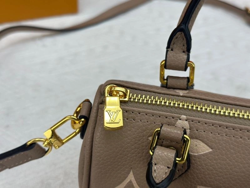 Inexpensive Louis Vuitton Speedy Bags