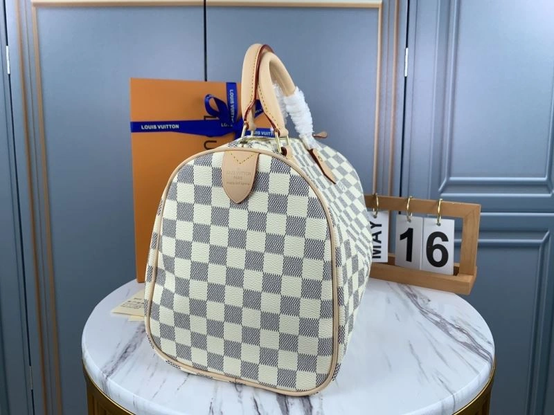 Exact replica Louis Vuitton Speedy Bags