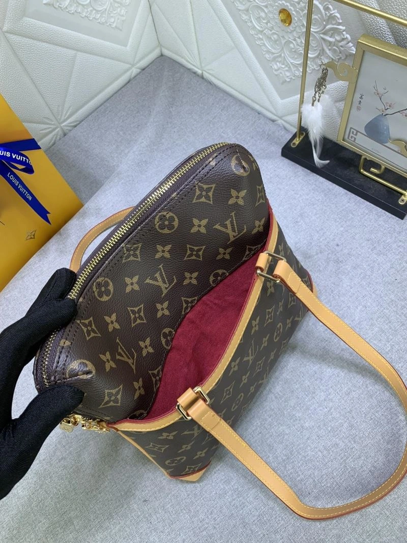 Value-priced Louis Vuitton Speedy Bags
