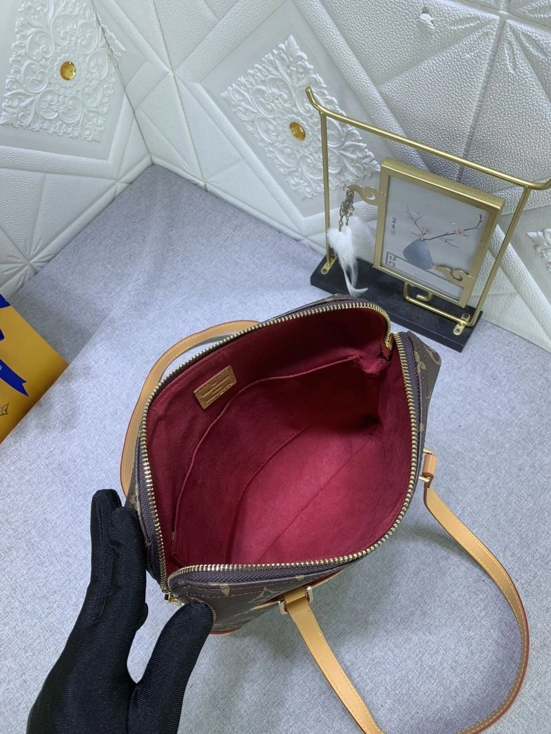 Value-priced Louis Vuitton Speedy Bags