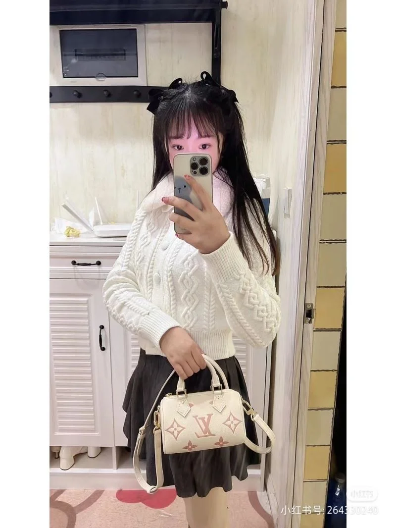 Original Louis Vuitton Speedy Bags