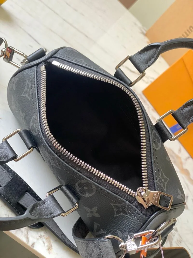 Accurate model Louis Vuitton Speedy Bags
