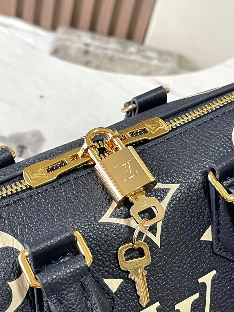 Inexpensive Louis Vuitton Speedy Bags
