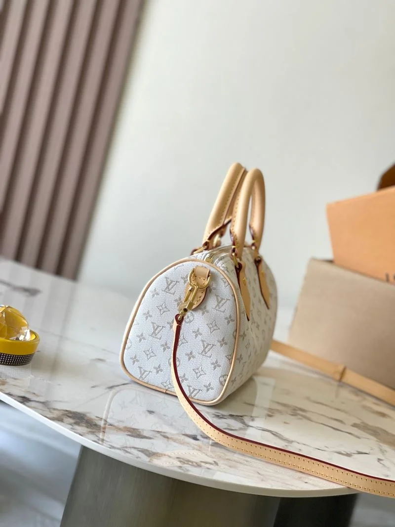 Brand-authenticated Louis Vuitton Speedy Bags