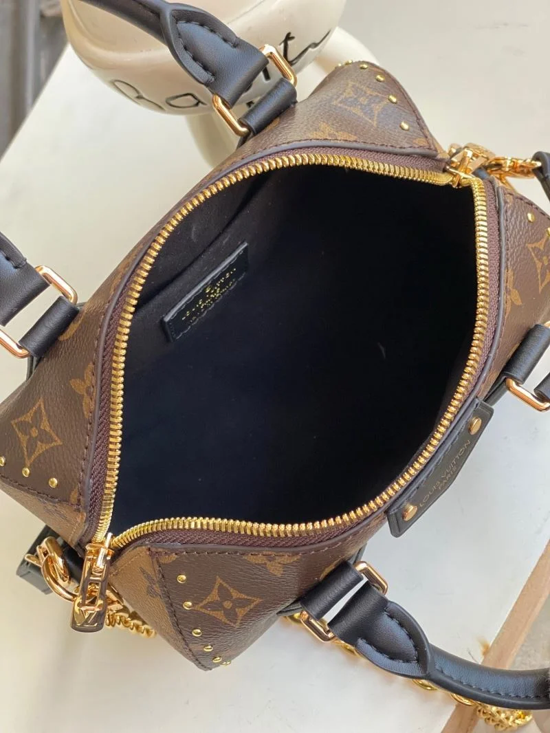 Top match Louis Vuitton Speedy Bags