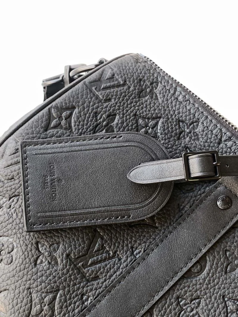 Cut-rate Louis Vuitton Speedy Bags