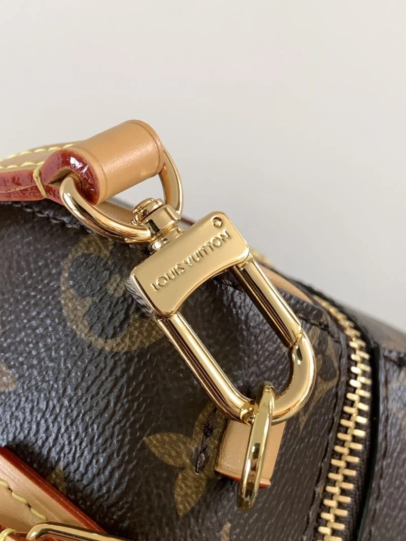 Exact replica Louis Vuitton Speedy Bags