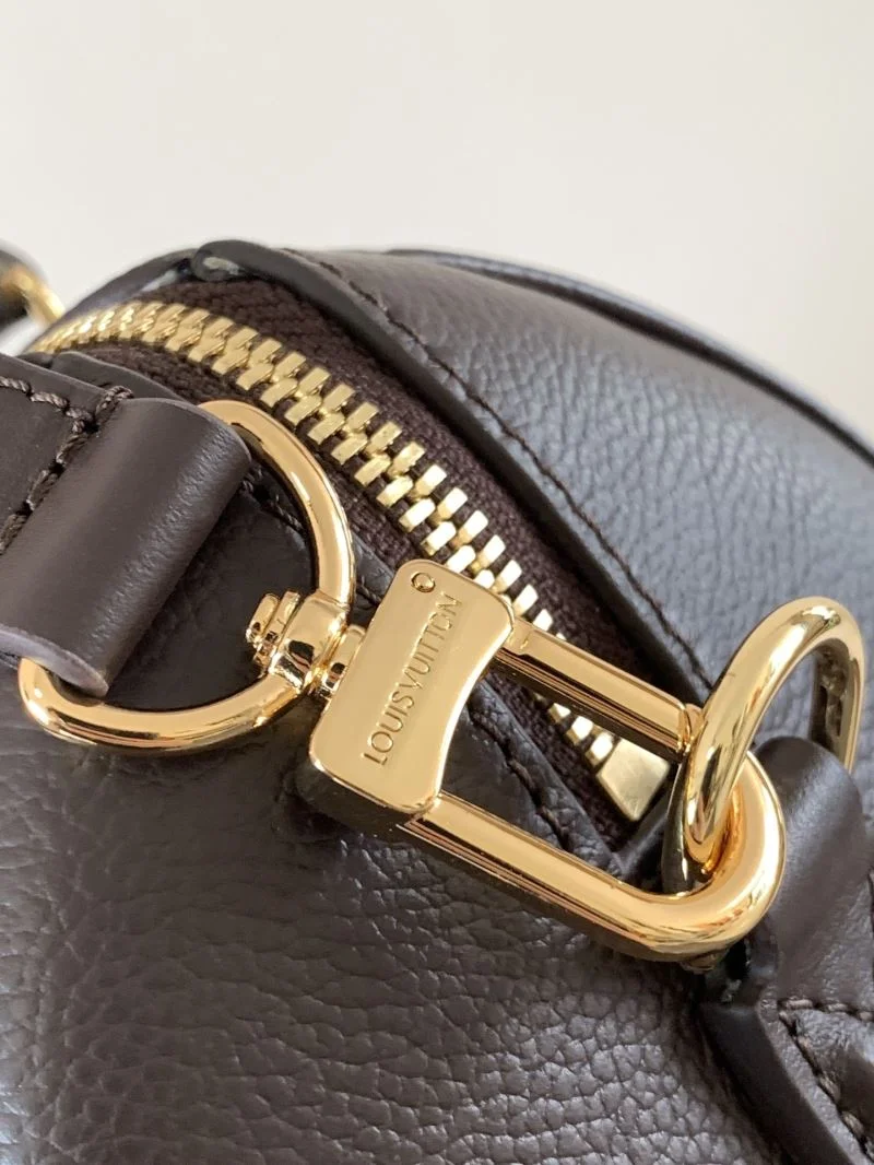 Brand-authenticated Louis Vuitton Speedy Bags