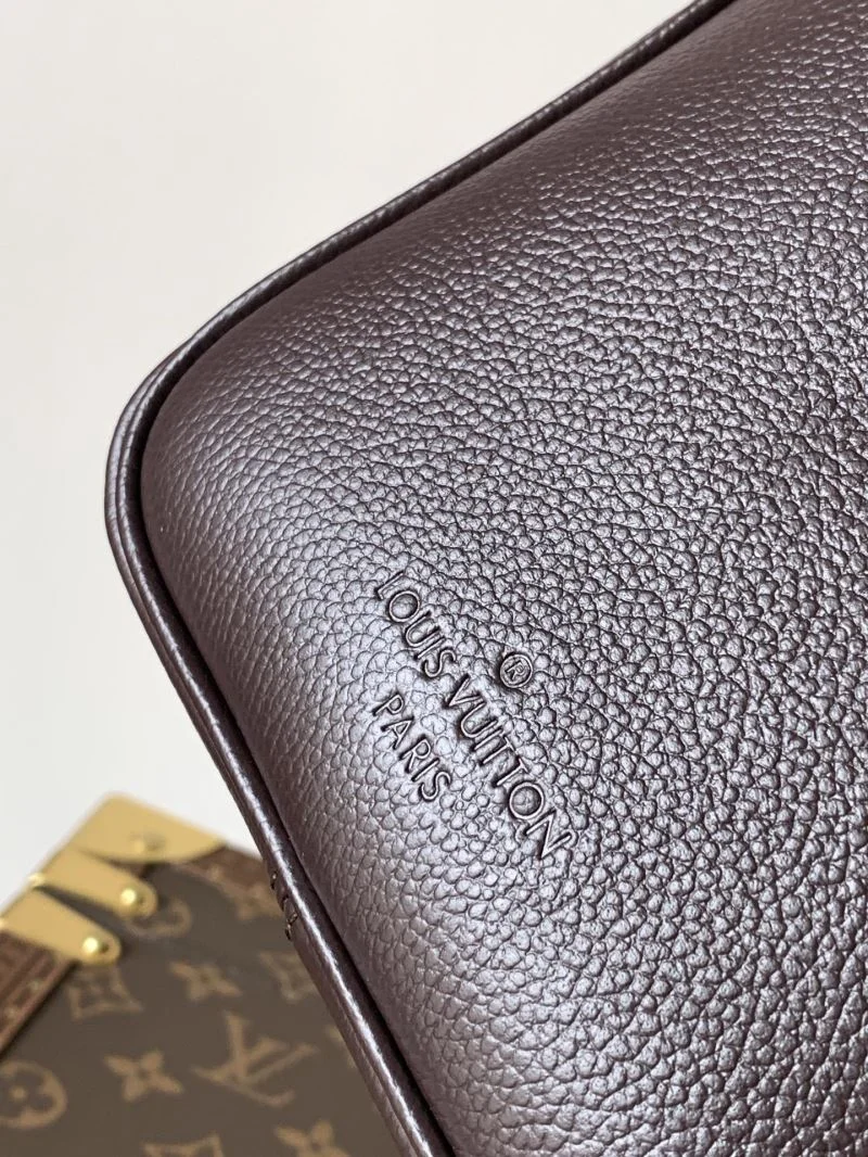 Brand-authenticated Louis Vuitton Speedy Bags