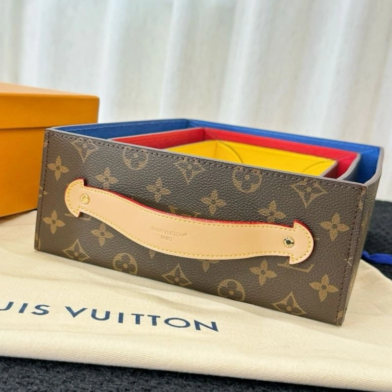 Accurate model Louis Vuitton Storage Boxes