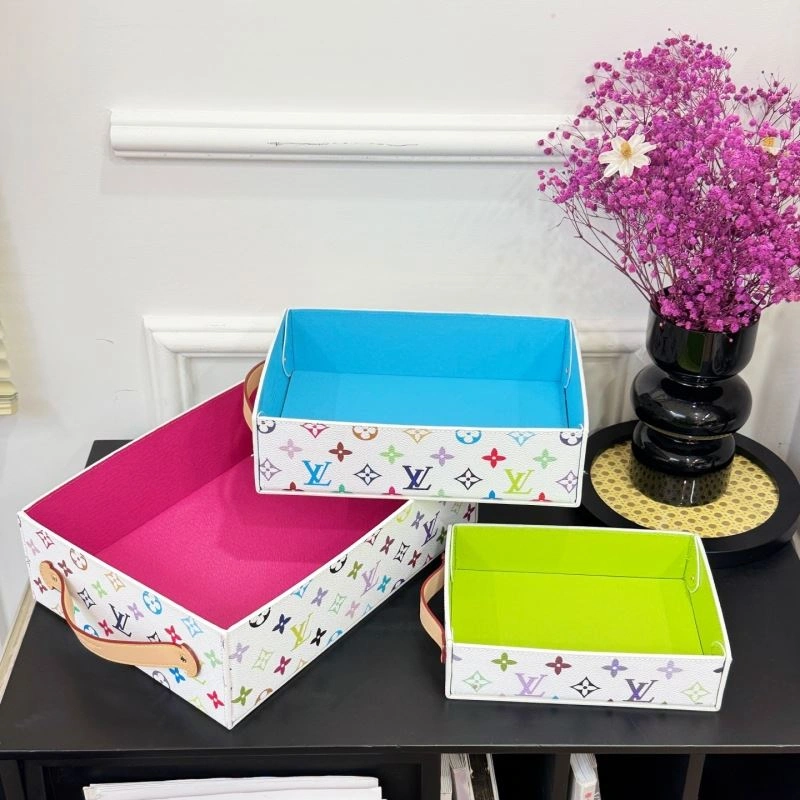 Top mirror Louis Vuitton Storage Boxes