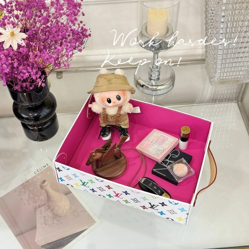 Top mirror Louis Vuitton Storage Boxes