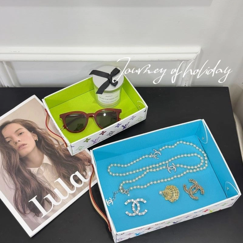 Top mirror Louis Vuitton Storage Boxes