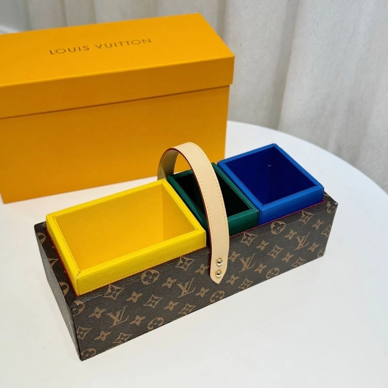 Top mirror Louis Vuitton Storage Boxes