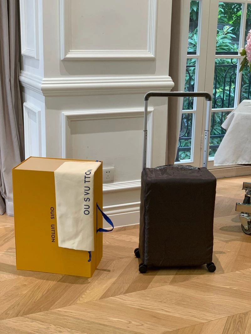 Exact replica Louis Vuitton Suitcase