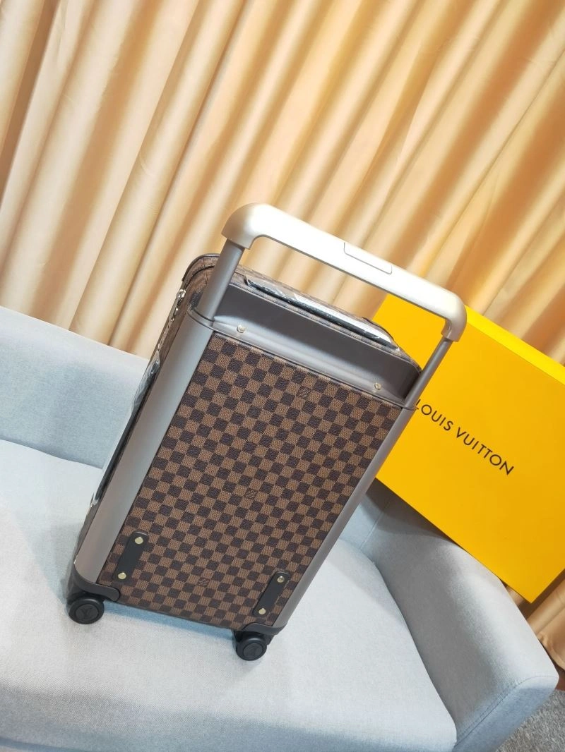 Top match Louis Vuitton Suitcase