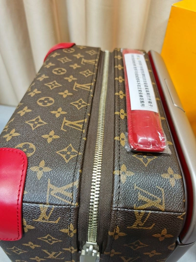 Bargain Louis Vuitton Suitcase