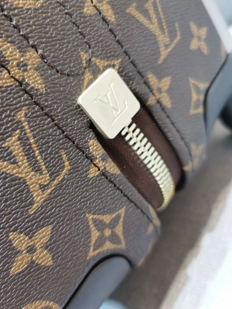 Bargain Louis Vuitton Suitcase