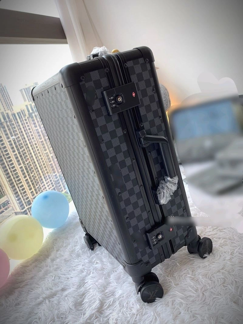 High accuracy Louis Vuitton Suitcase
