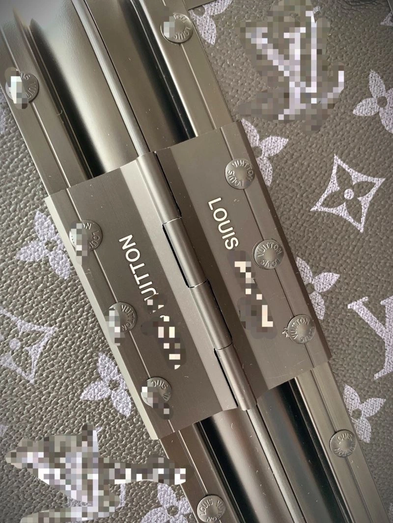 Brand-original Louis Vuitton Suitcase