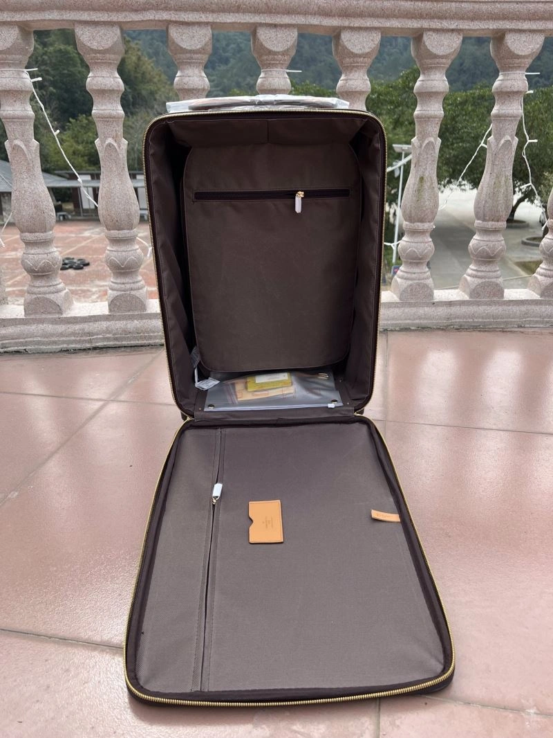 1:1 copy Louis Vuitton Suitcase