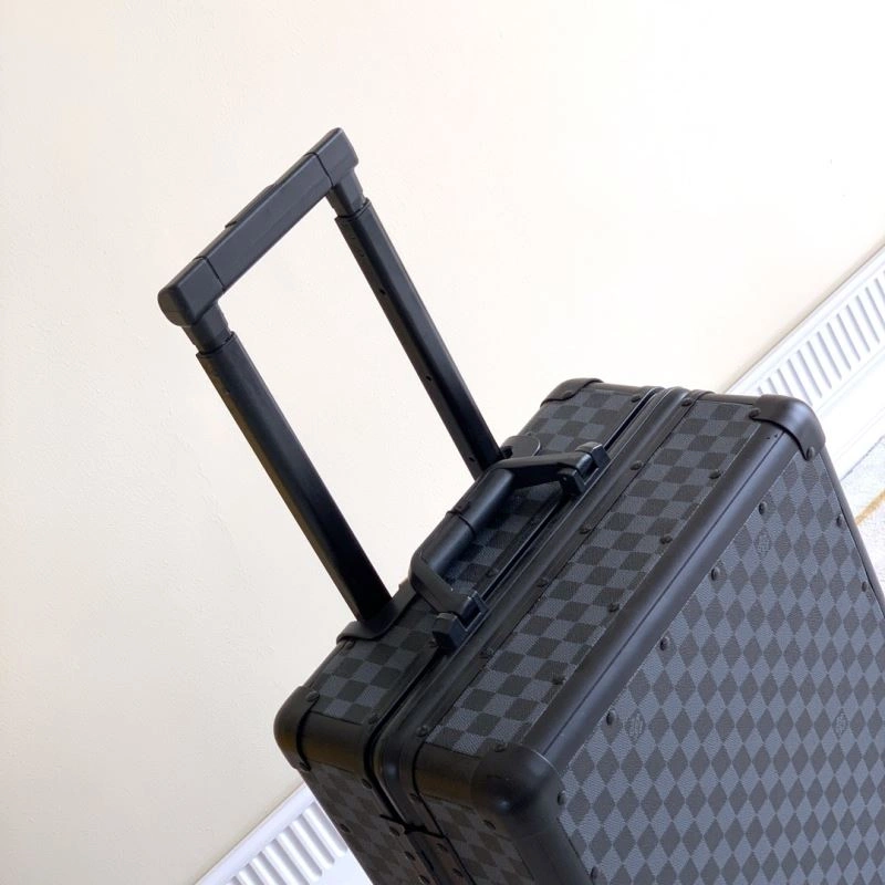 Accurate model Louis Vuitton Suitcase