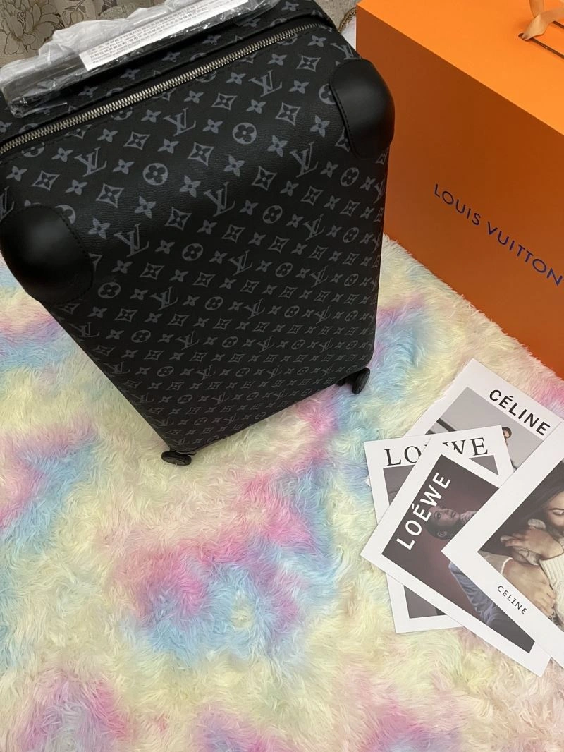 Accurate model Louis Vuitton Suitcase