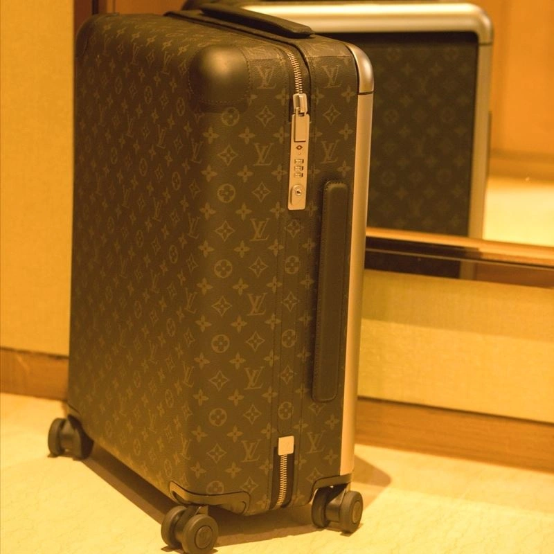 Discounted Louis Vuitton Suitcase