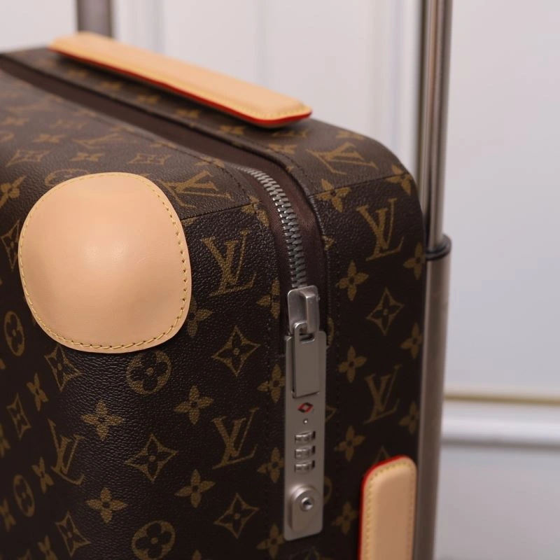 Factory-made Louis Vuitton Suitcase