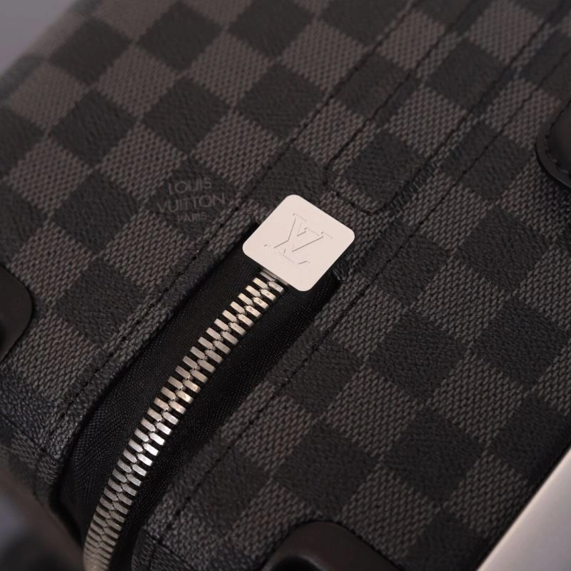 Bargain Louis Vuitton Suitcase