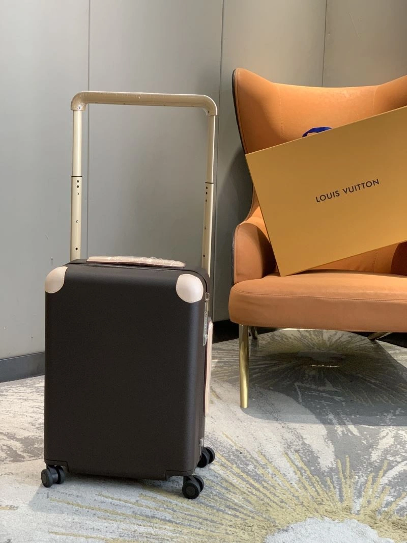 Top mirror Louis Vuitton Suitcase
