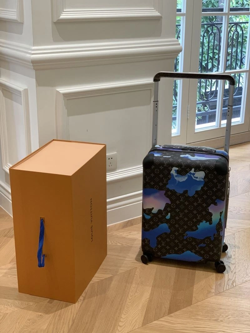 Inexpensive Louis Vuitton Suitcase