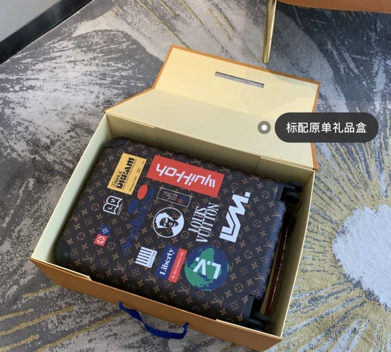 Inexpensive Louis Vuitton Suitcase