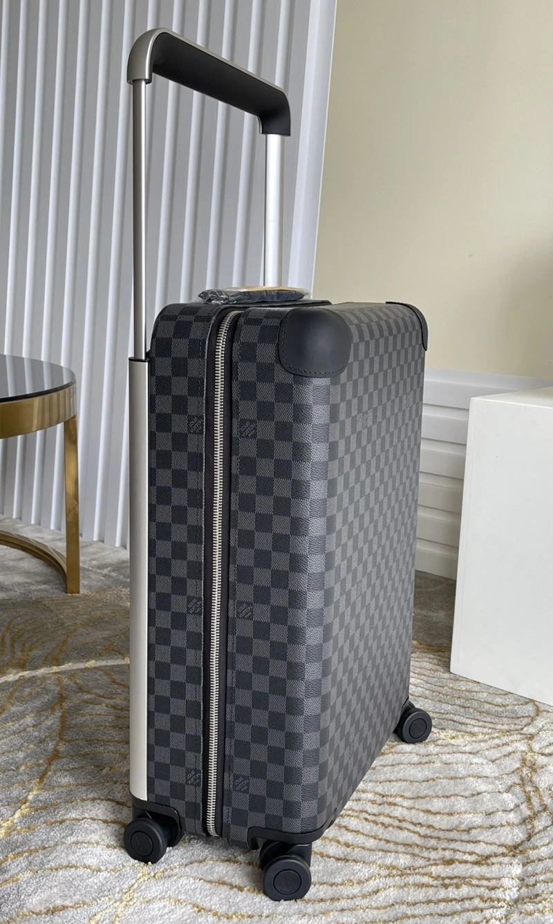 High accuracy Louis Vuitton Suitcase