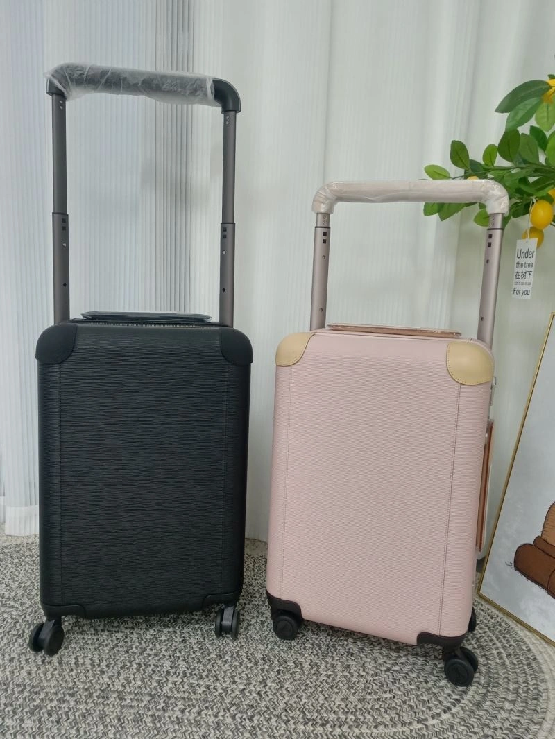 Top mirror Louis Vuitton Suitcase