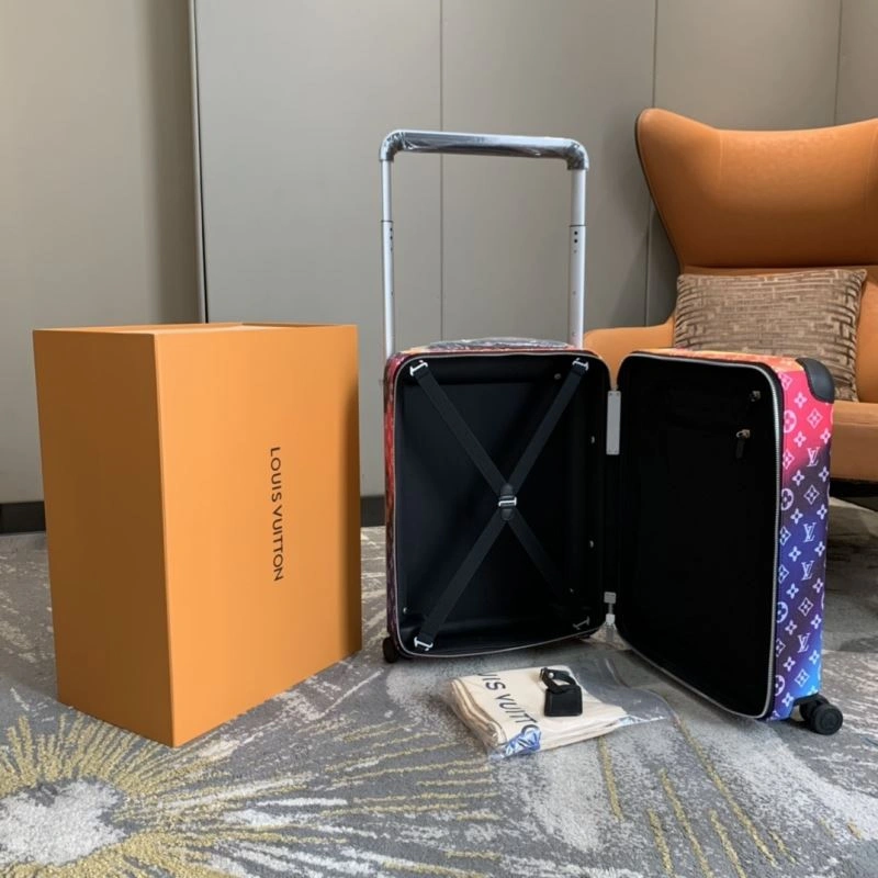 Mirror quality Louis Vuitton Suitcase