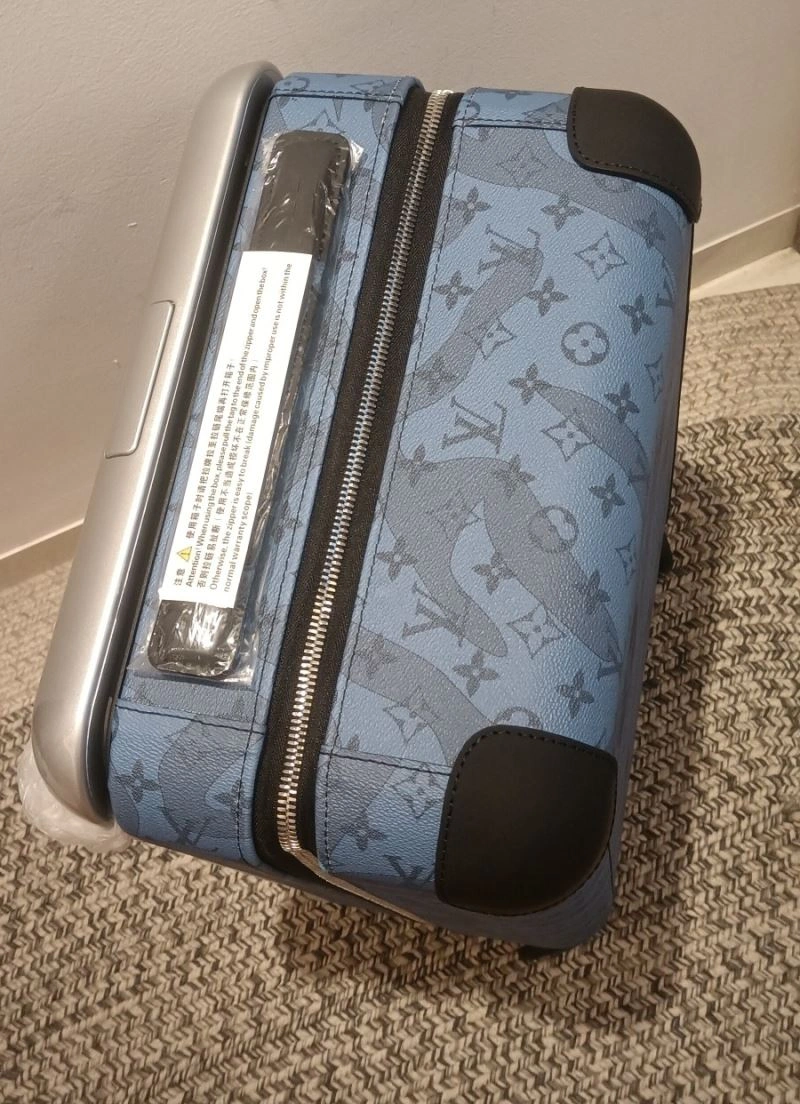 Reasonably priced Louis Vuitton Suitcase