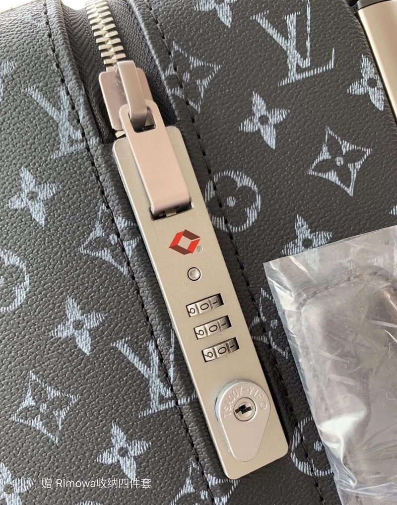 High accuracy Louis Vuitton Suitcase